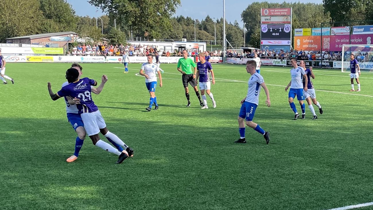 Omroep Flevoland - Sport - SV Urk speelt op eigen veld na bizarre ...