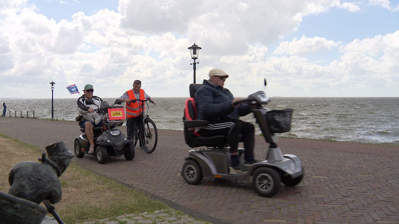 Omroep Flevoland - Nieuws - Magere opkomst maar groot plezier bij ...